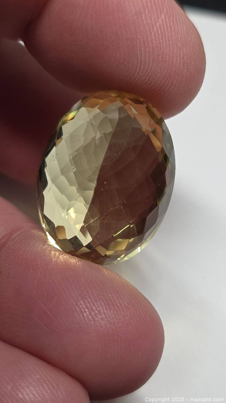 40.88ct Fancy Cut Lemon Citrine | Maxsold