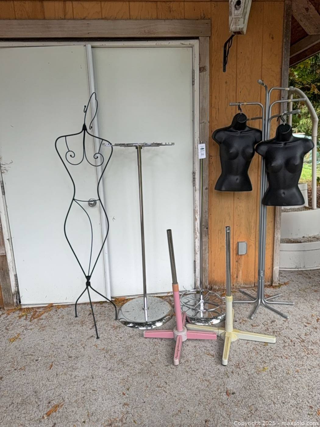 Retail display mannequins, hook rack and bases | Maxsold
