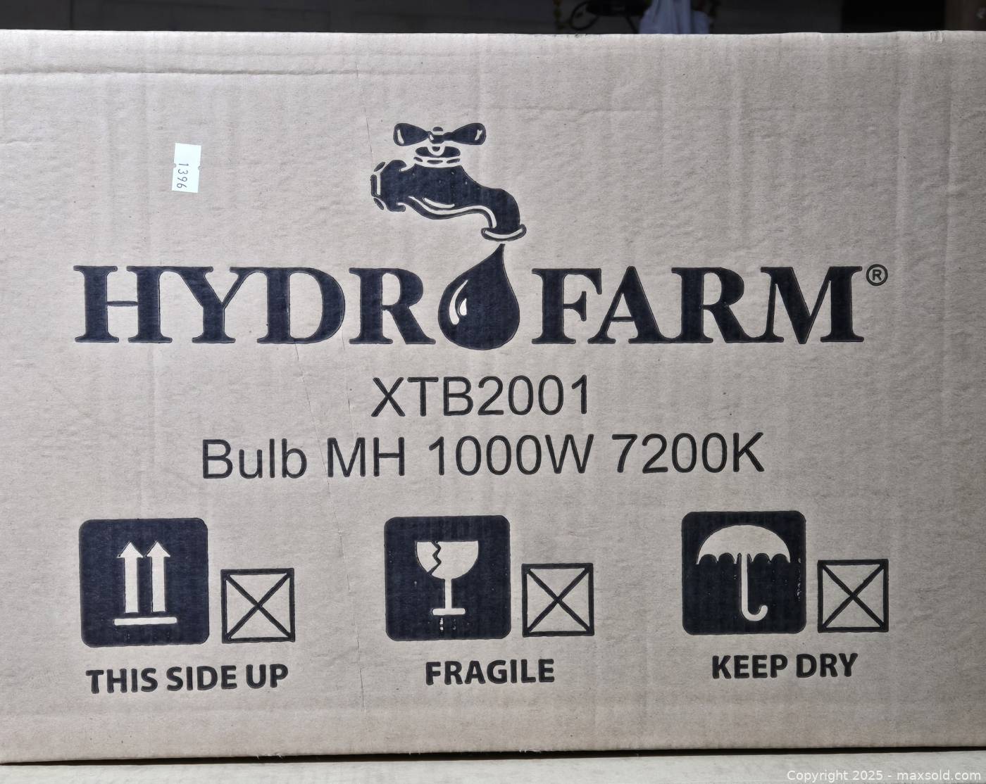 12 Hydrofarm Xtrasun MH 1000W 7200K bulbs | Maxsold