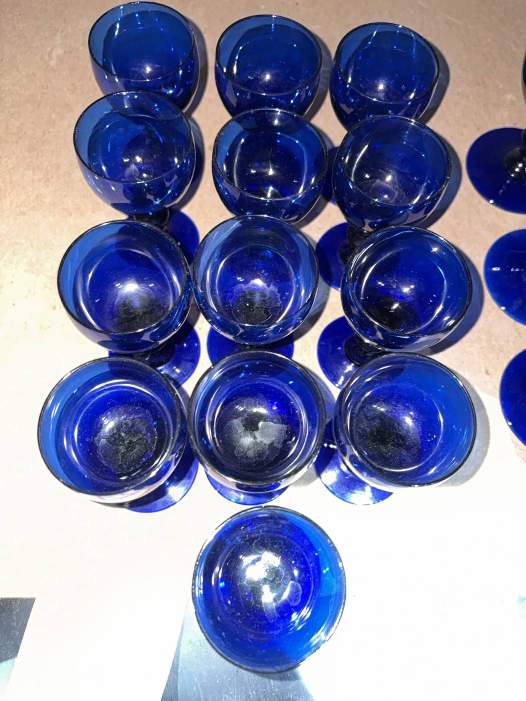 Cobalt blue glassware, 31 pieces | Maxsold