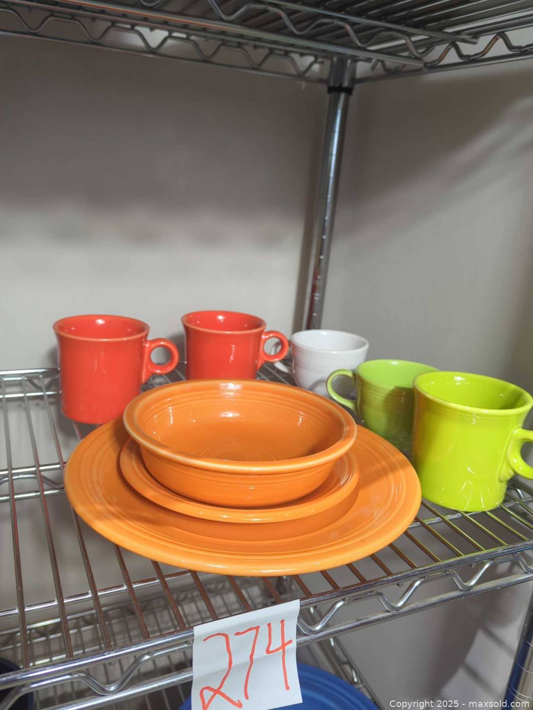 Fiesta multicolor dinnerware 8-piece set | Maxsold