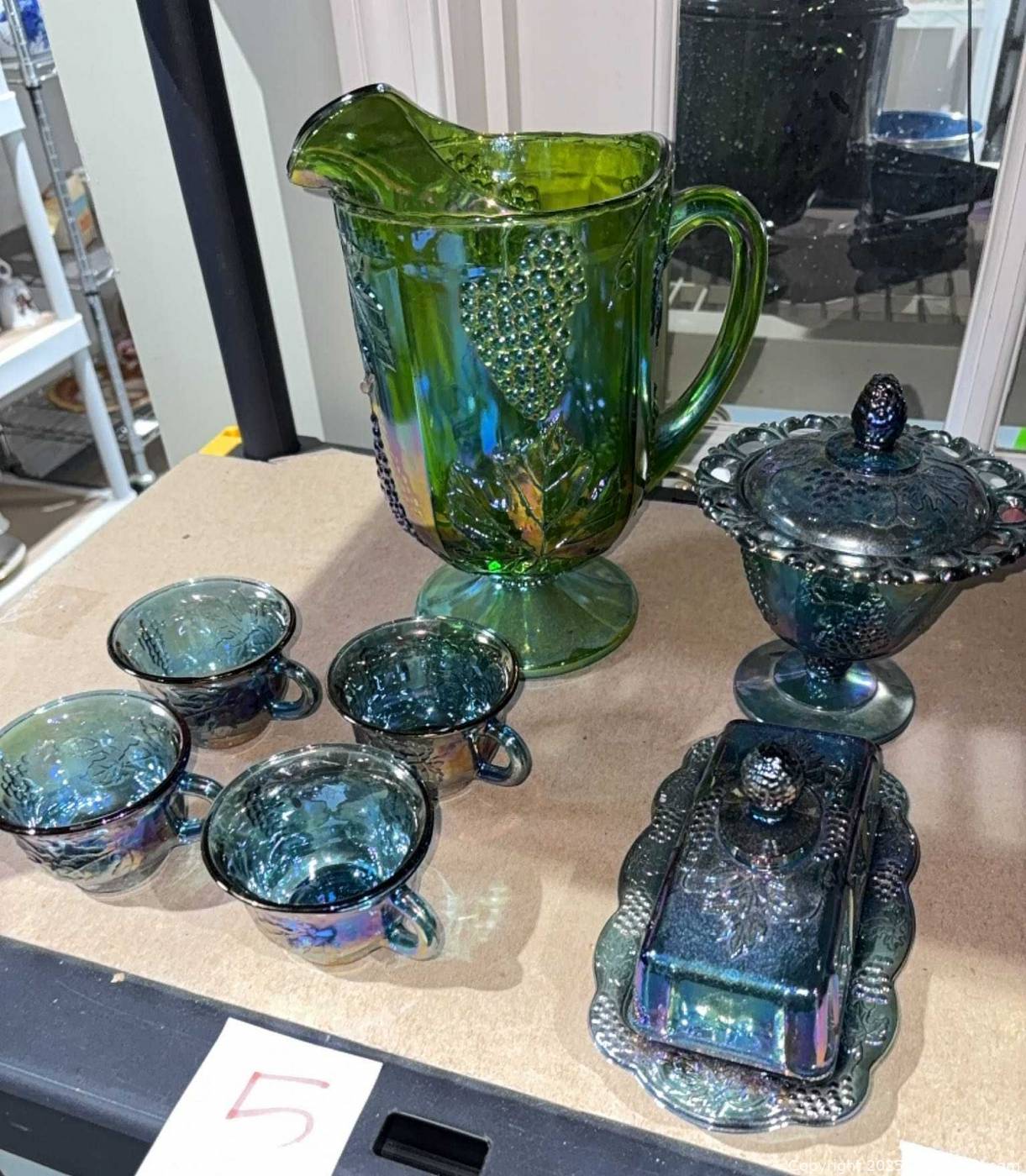 Indiana Glass Harvest Grape carnival glass serving set, 9 pieces | Maxsold