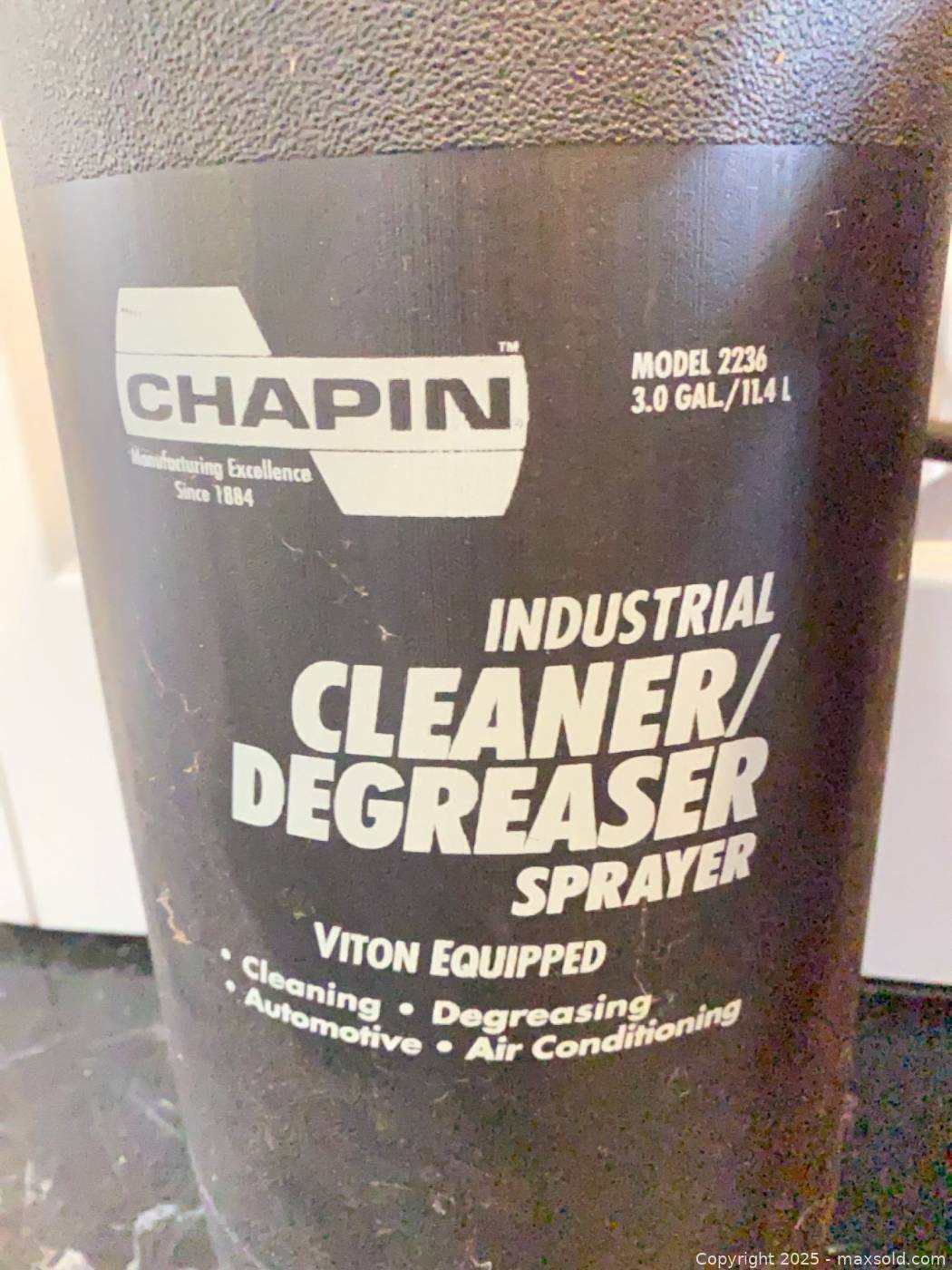 Chapin 3-Gallon Industrial Sprayers, 2 | Maxsold