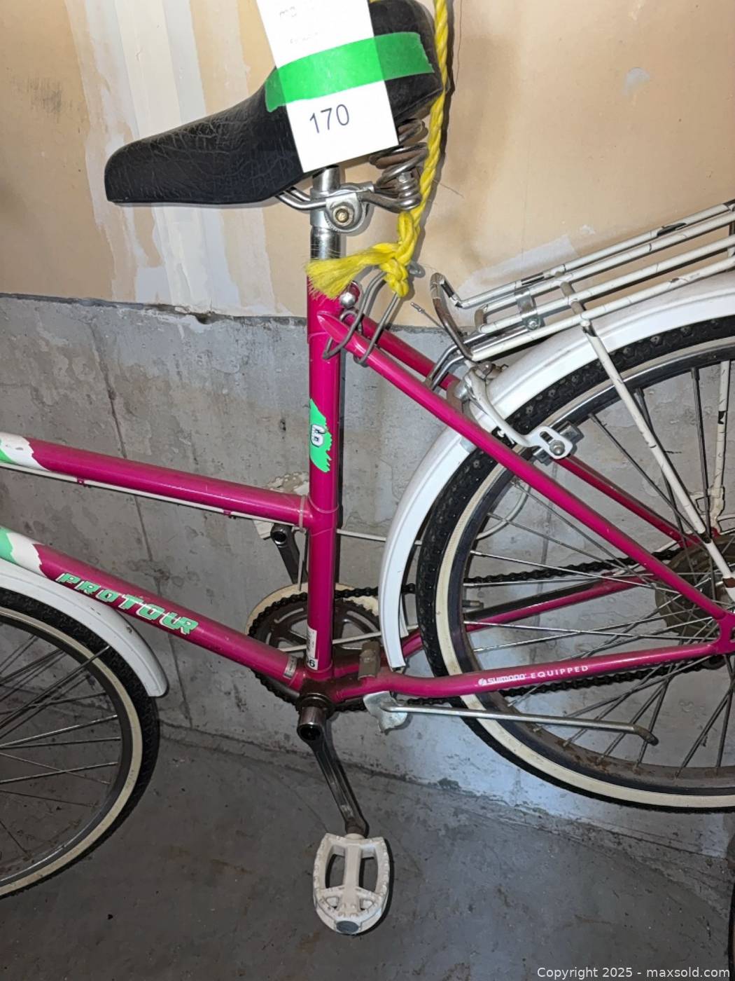 Panther Pro Tour step-through city bicycle | Maxsold