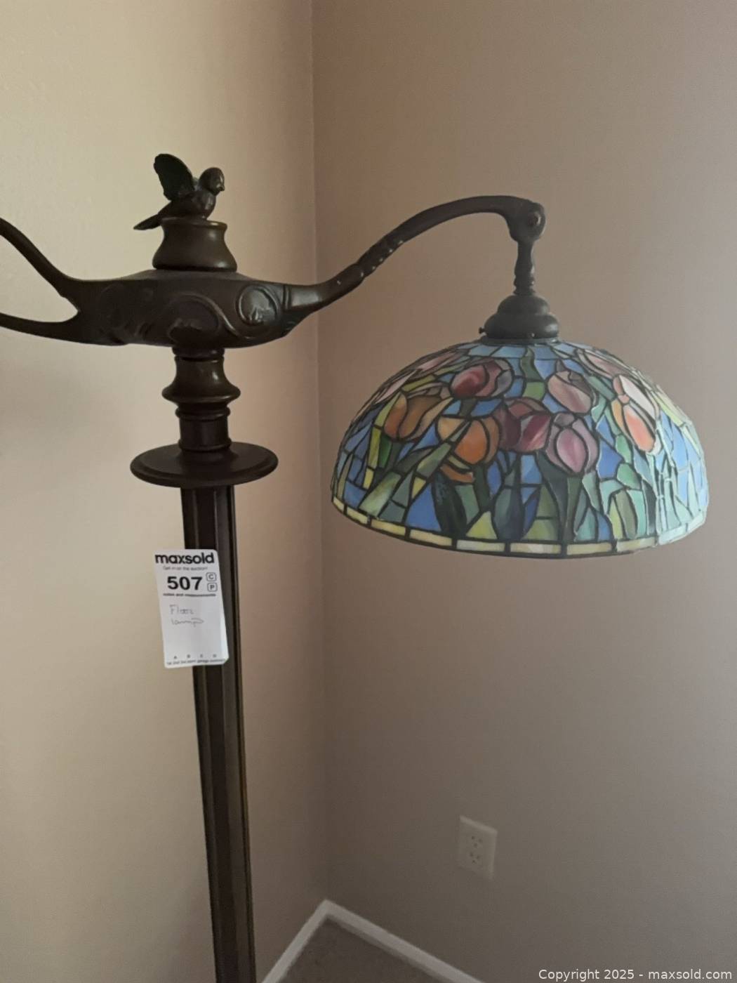 Tiffany-Style Stained Glass Floor Lamp | Maxsold