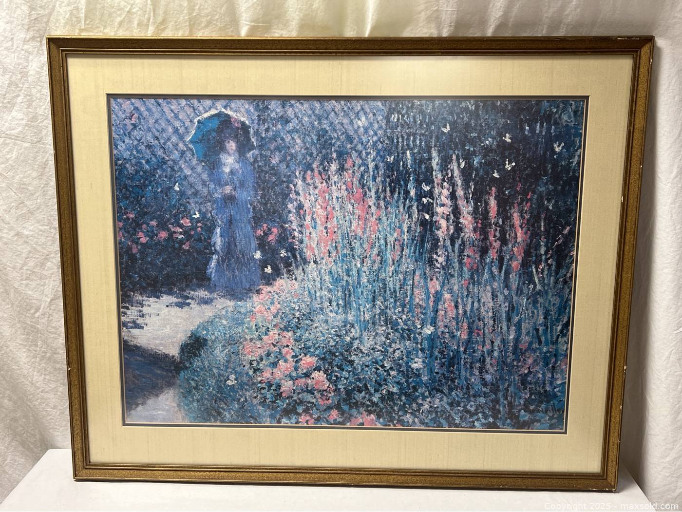 Claude Monet framed print Woman with a Parasol | Maxsold