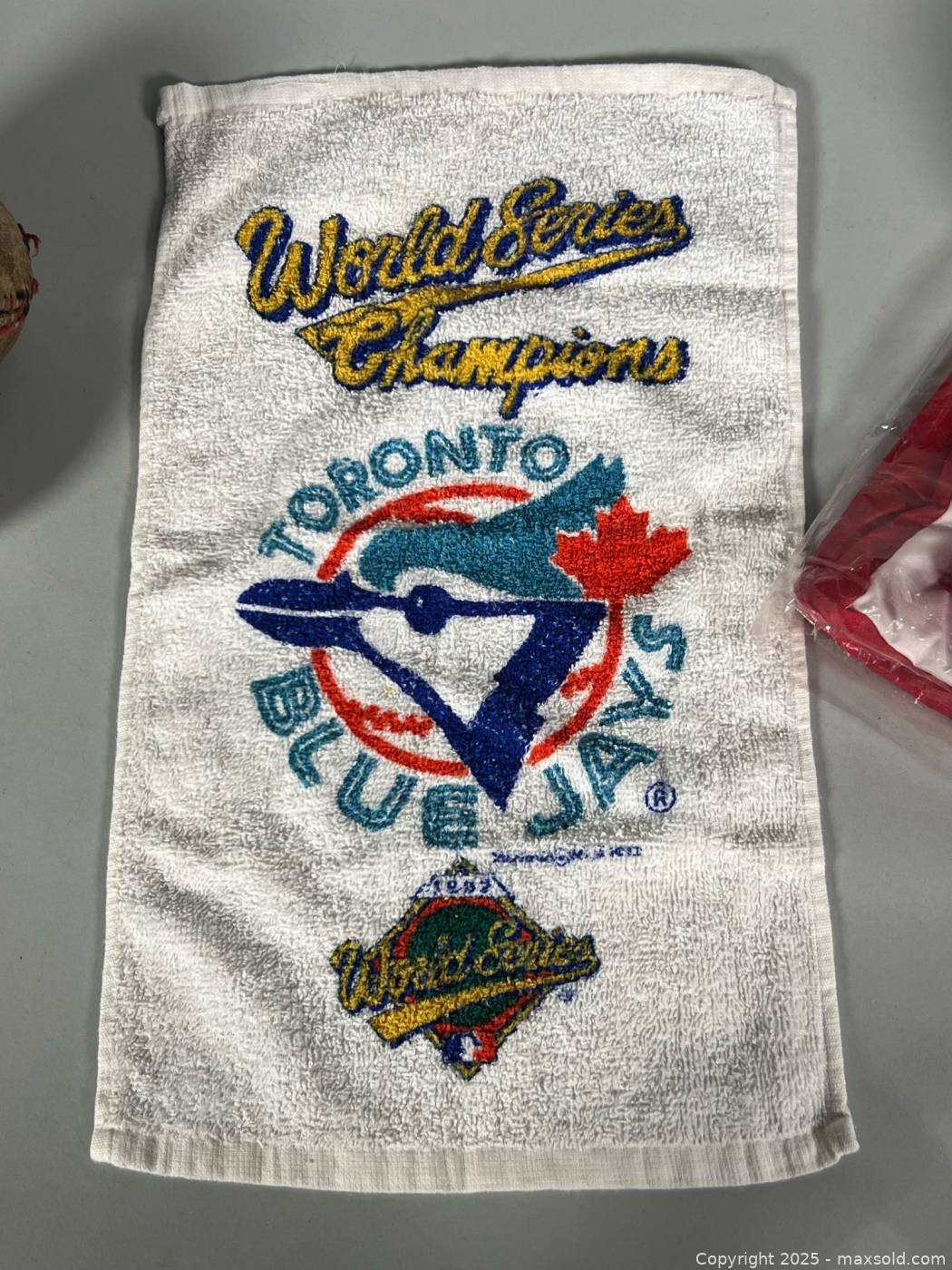 Toronto Blue Jays memorabilia bundle | Maxsold