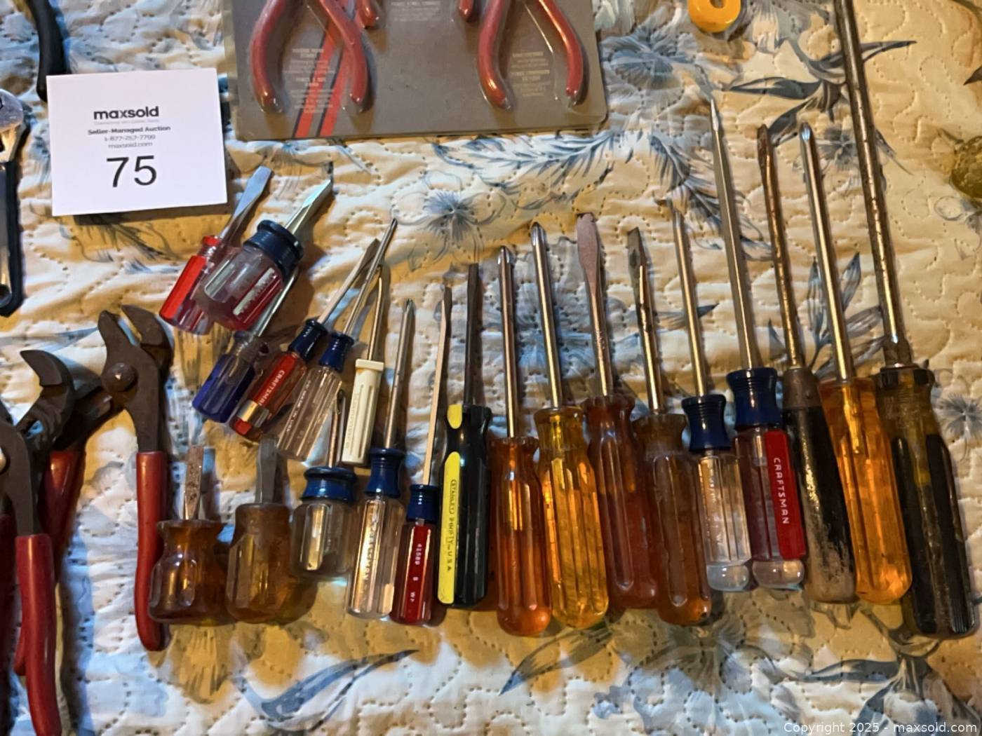 Hand tool assortment | Maxsold