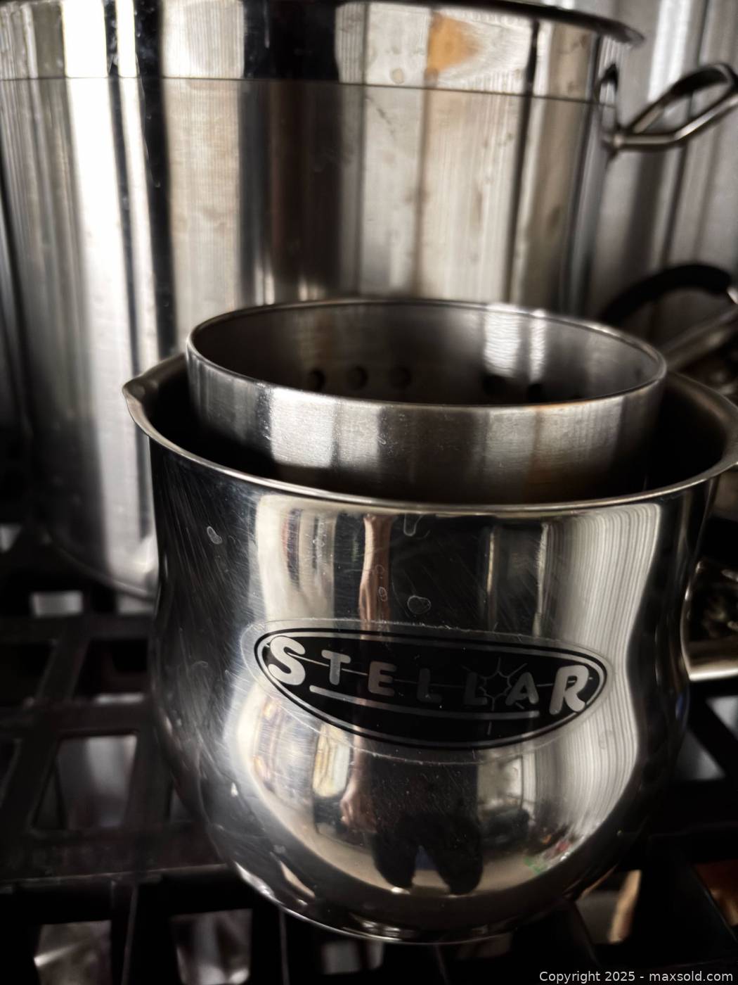 Stellar stainless steel cookware set | Maxsold