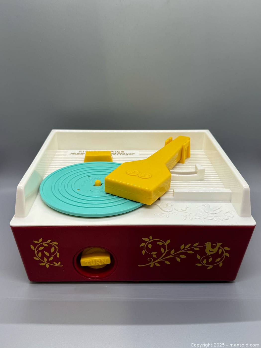 Vintage Fisher-Price Music Box Record Player with five discs | Maxsold