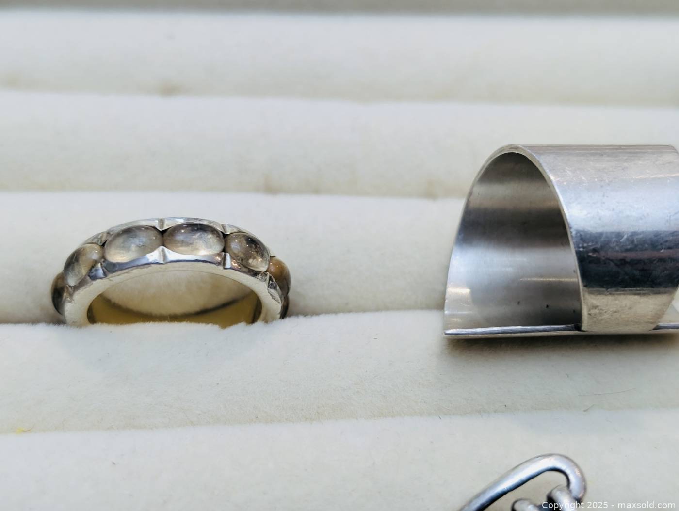 Sterling silver rings, 7 pieces | Maxsold