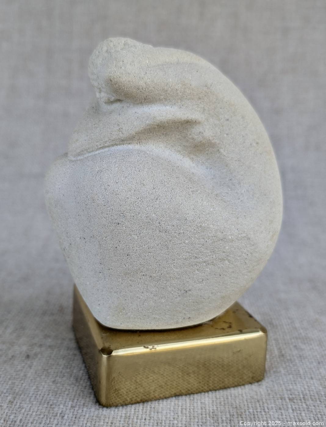 Vintage Marbell Belgian stone statue | Maxsold