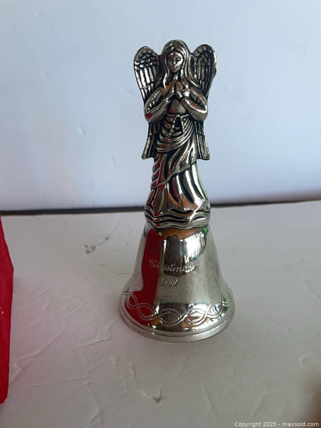 Christmas 1999 angel bell figurine 5.5" | Maxsold