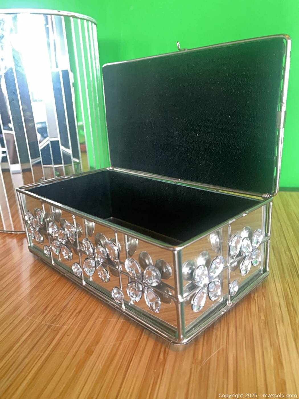 Mirrored trinket box with crystal floral motif and cylindrical mirrored ...