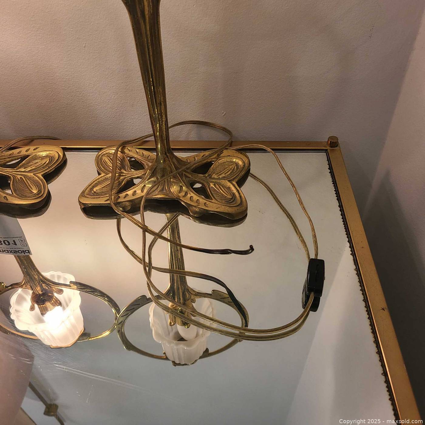 Pair 18" vintage brass table lamps | Maxsold