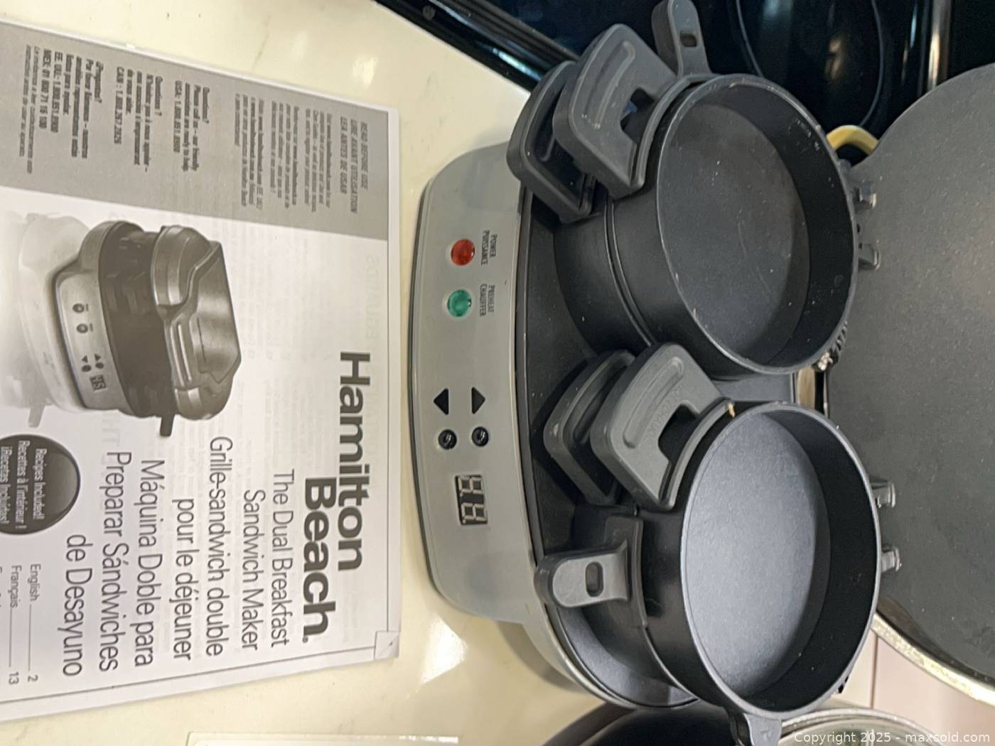 Hamilton Beach breakfast sandwich maker, Domo 14-in braising pan ...