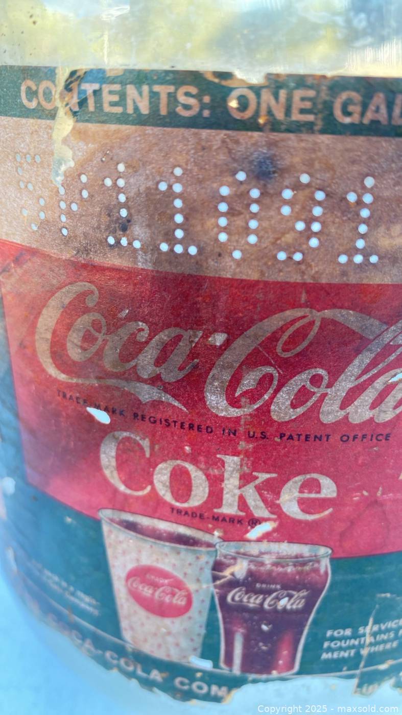 Vintage Coca-Cola chalkboard, growler, thermometer, holiday tins | Maxsold