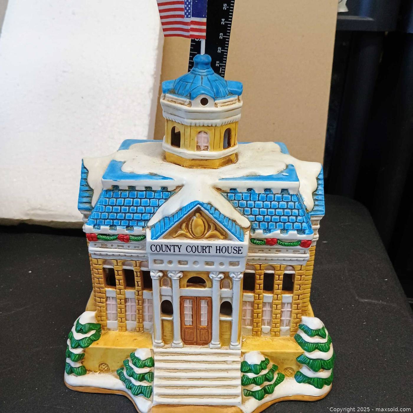 Lefton Colonial Village County Court House | Maxsold