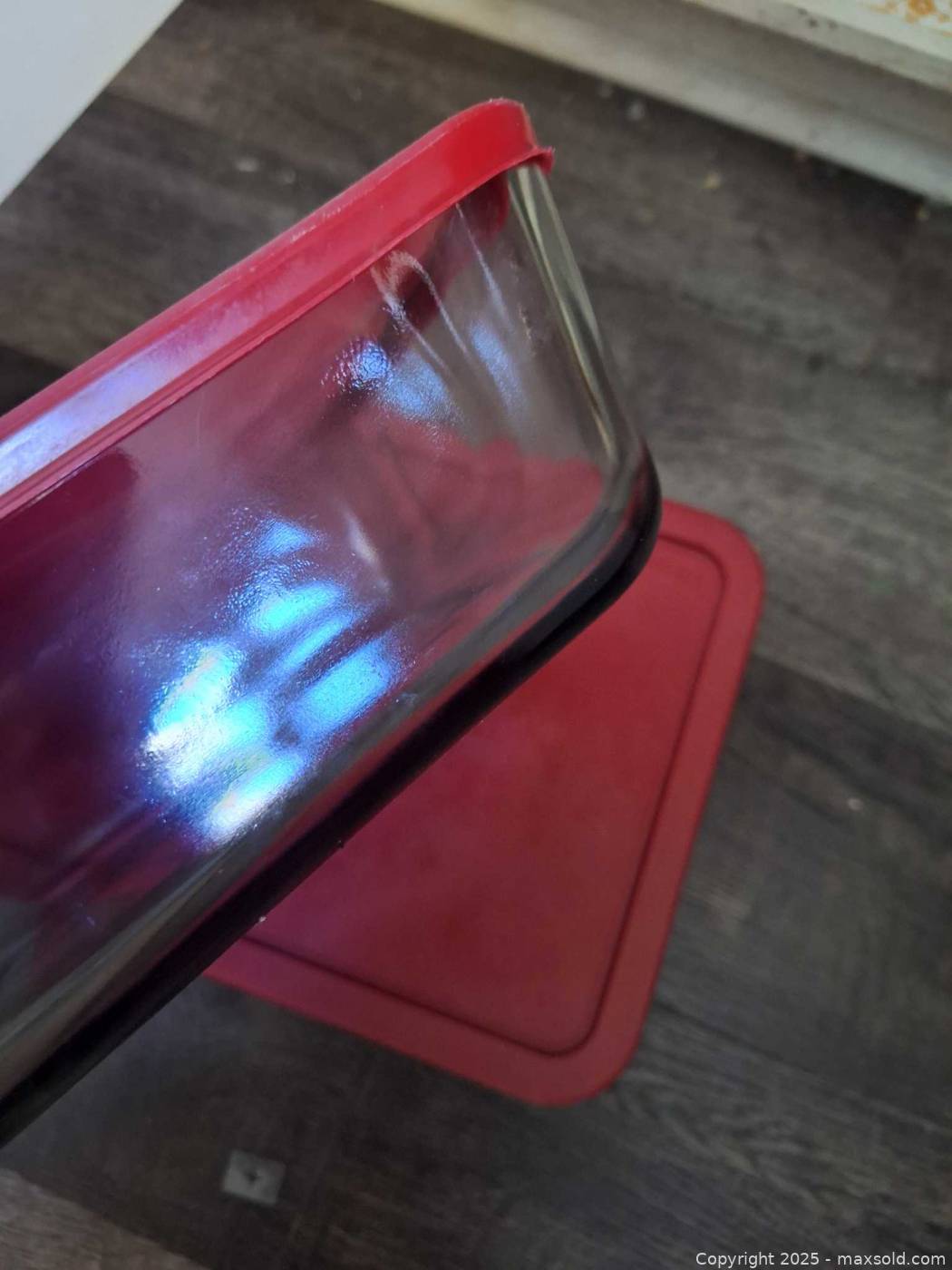 Anchor Hocking glass baking dish set with lids | Maxsold