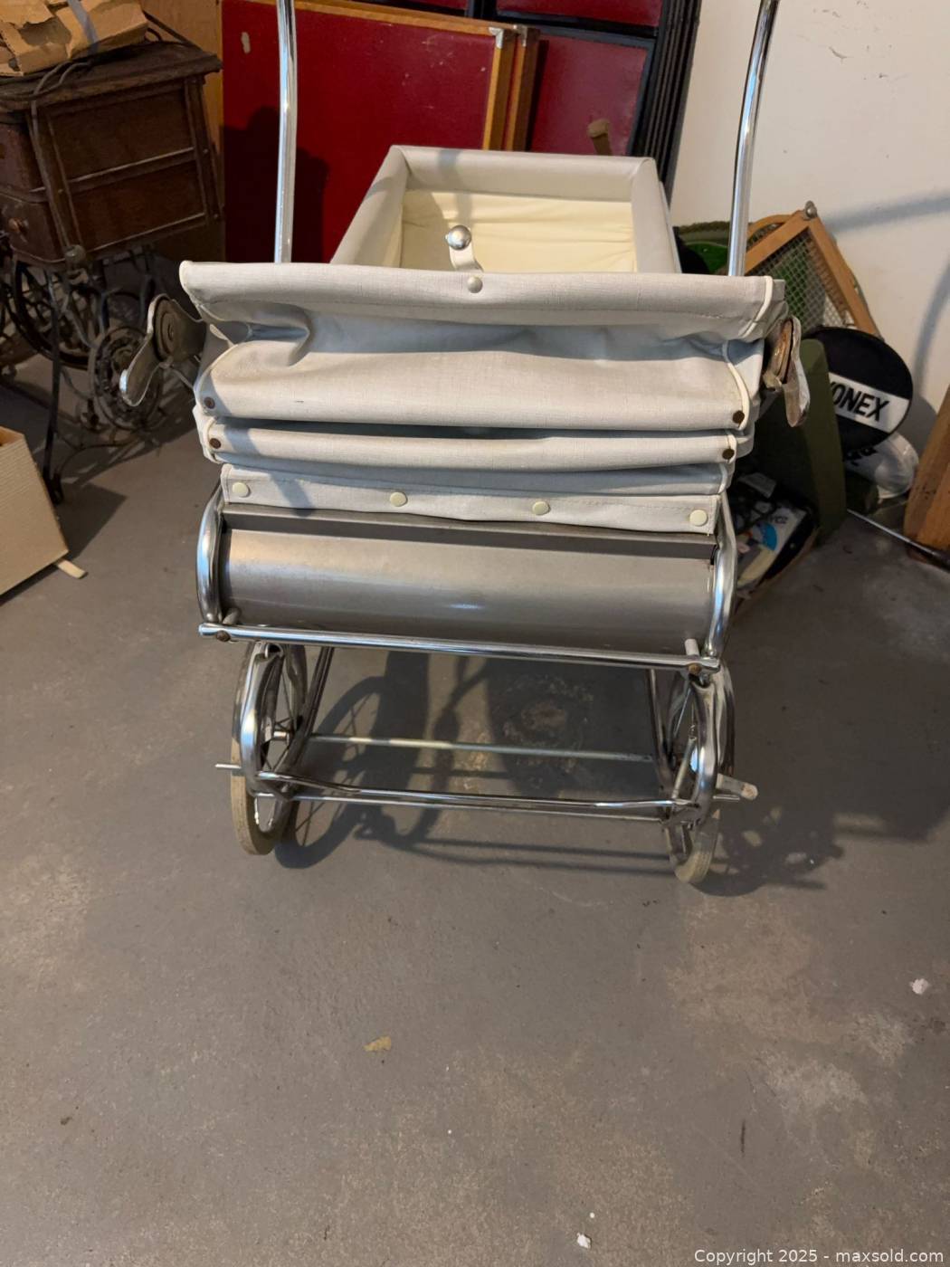Mid-Century Coach-Built Baby Pram Bassinet Carriage | Maxsold
