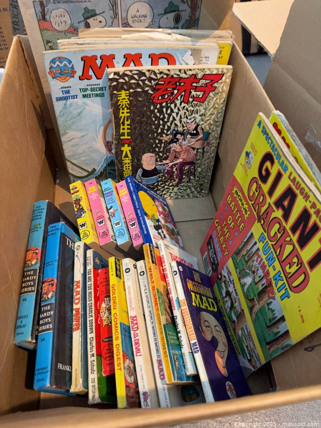 Vintage MAD comic mags, digests, paperbacks, hardcovers | Maxsold
