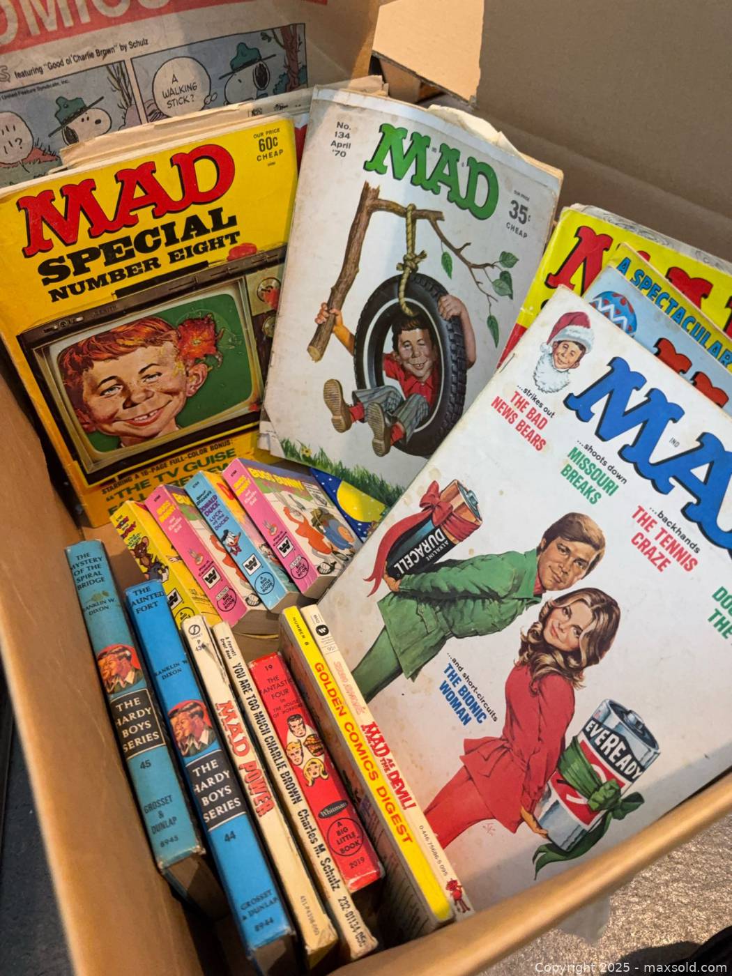 Vintage MAD comic mags, digests, paperbacks, hardcovers | Maxsold
