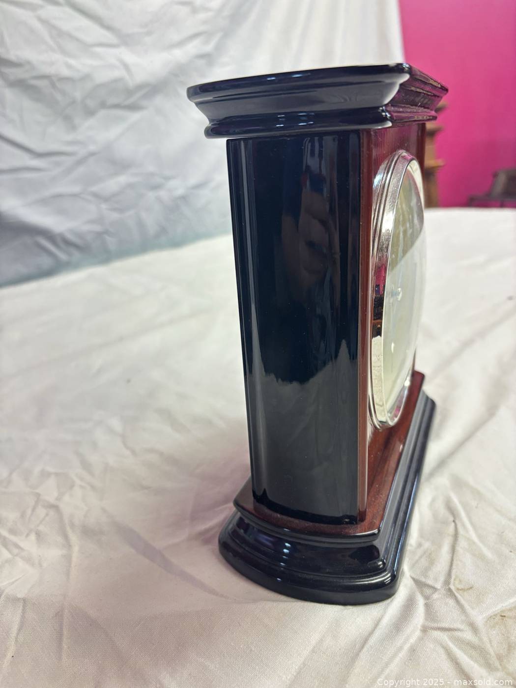 Westminster Chime wood mantel / tabletop clock | Maxsold