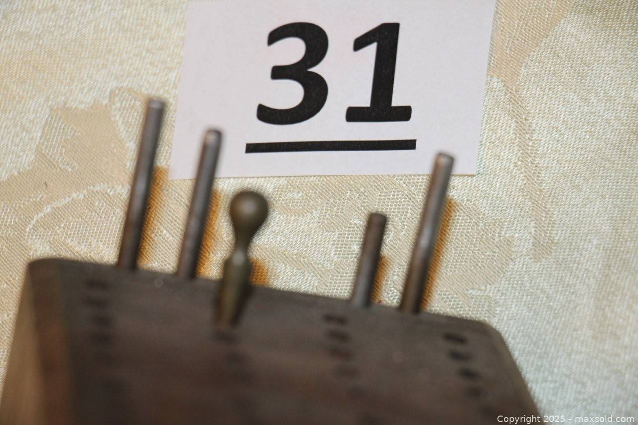 Vintage Wood And Metal Cribbage Boards, Five | Maxsold