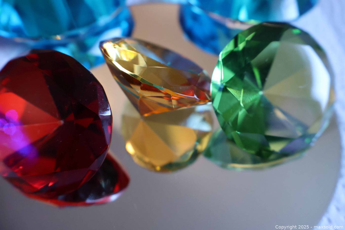Five faceted glass diamond paperweights | Maxsold