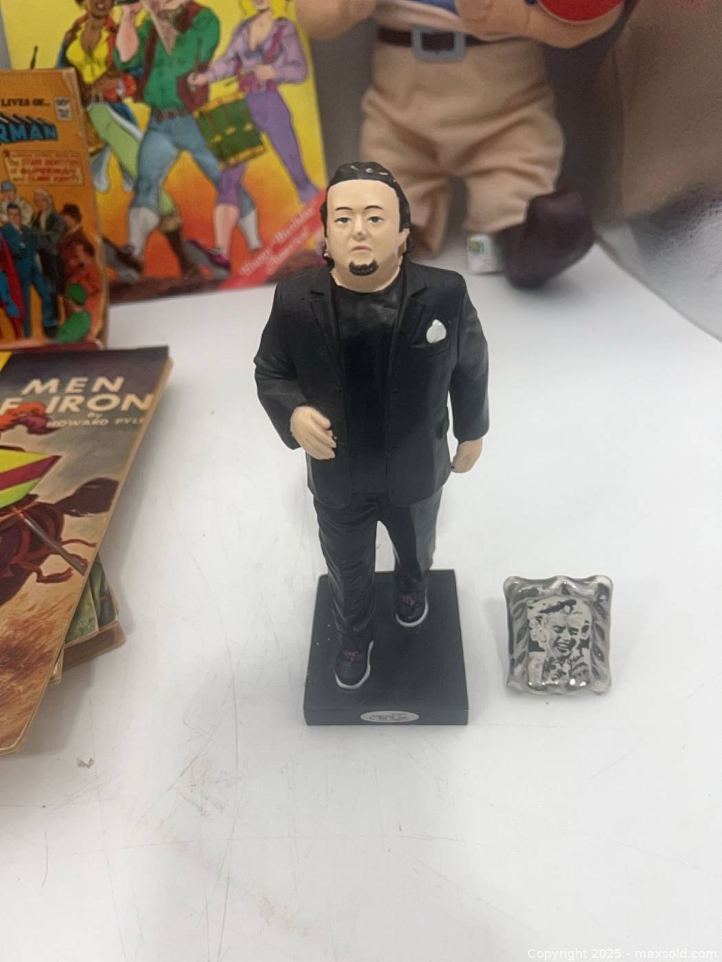 George W. Bush talking bobblehead, Pawn Stars Chumlee figure, Magic ...