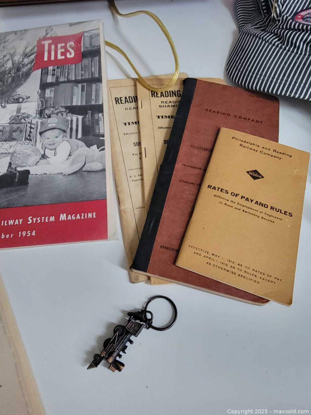 Railroad memorabilia lot | Maxsold