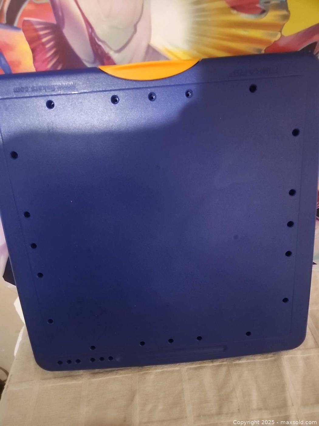 Scrapbooking and Paper-Crafting Supplies | Maxsold