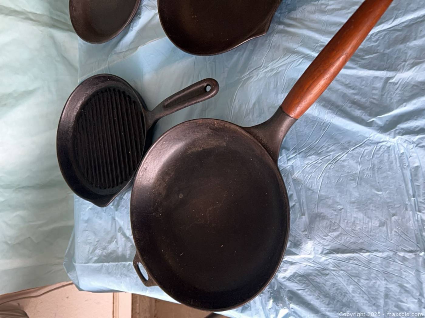 Vintage COPCO cast-iron pans, 7-piece lot | Maxsold