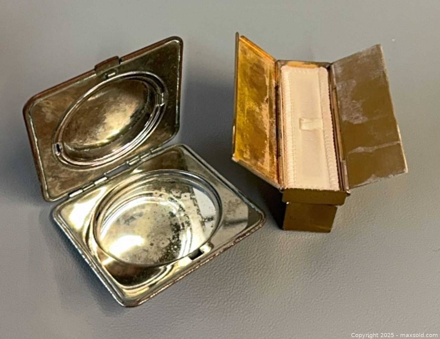 Vintage brass compact, lipstick case, silver-tone compact | Maxsold