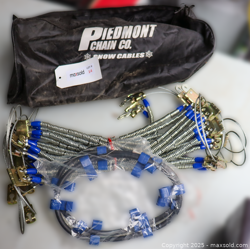 Piedmont Chain Co. 735C snow cables | Maxsold