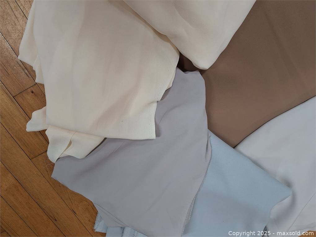 8 Neutral Synthetic Fabric Pieces | Maxsold