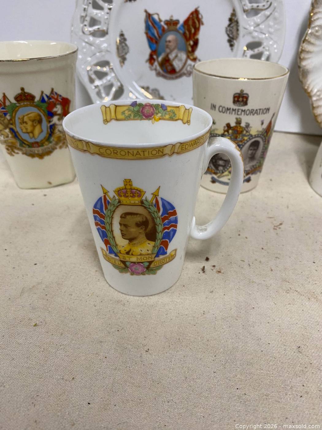 British royal commemorative ceramics | Maxsold