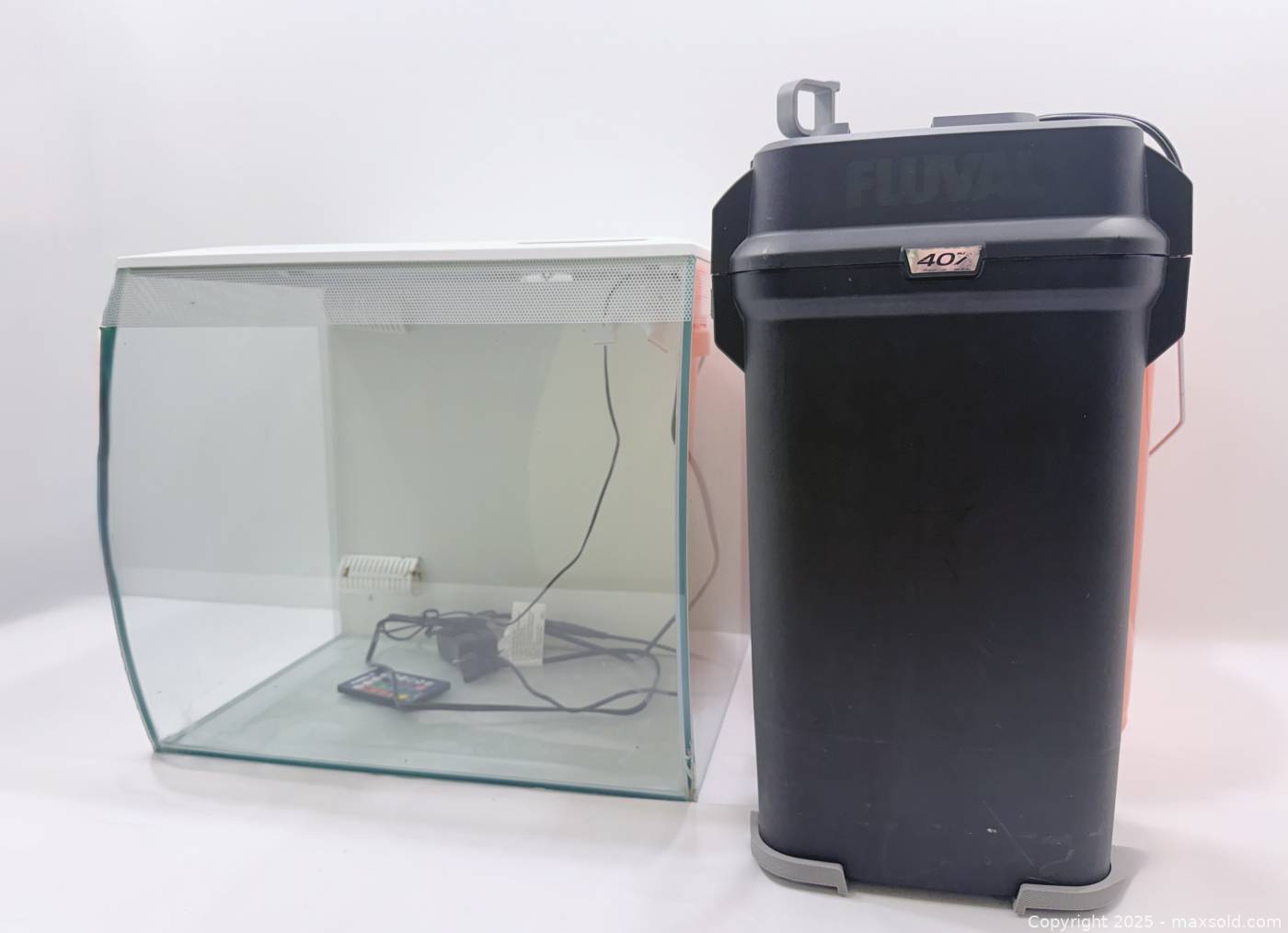 Fluval Flex 15-Gallon Aquarium & Fluval 407 Canister Filter | Maxsold
