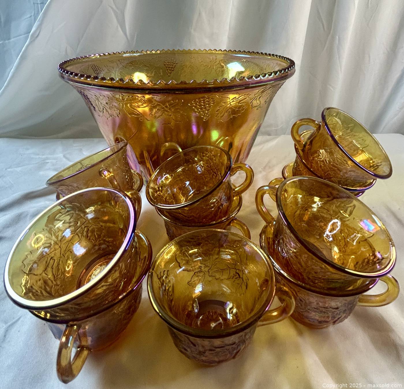 Indiana Glass Harvest Gold carnival punch set | Maxsold