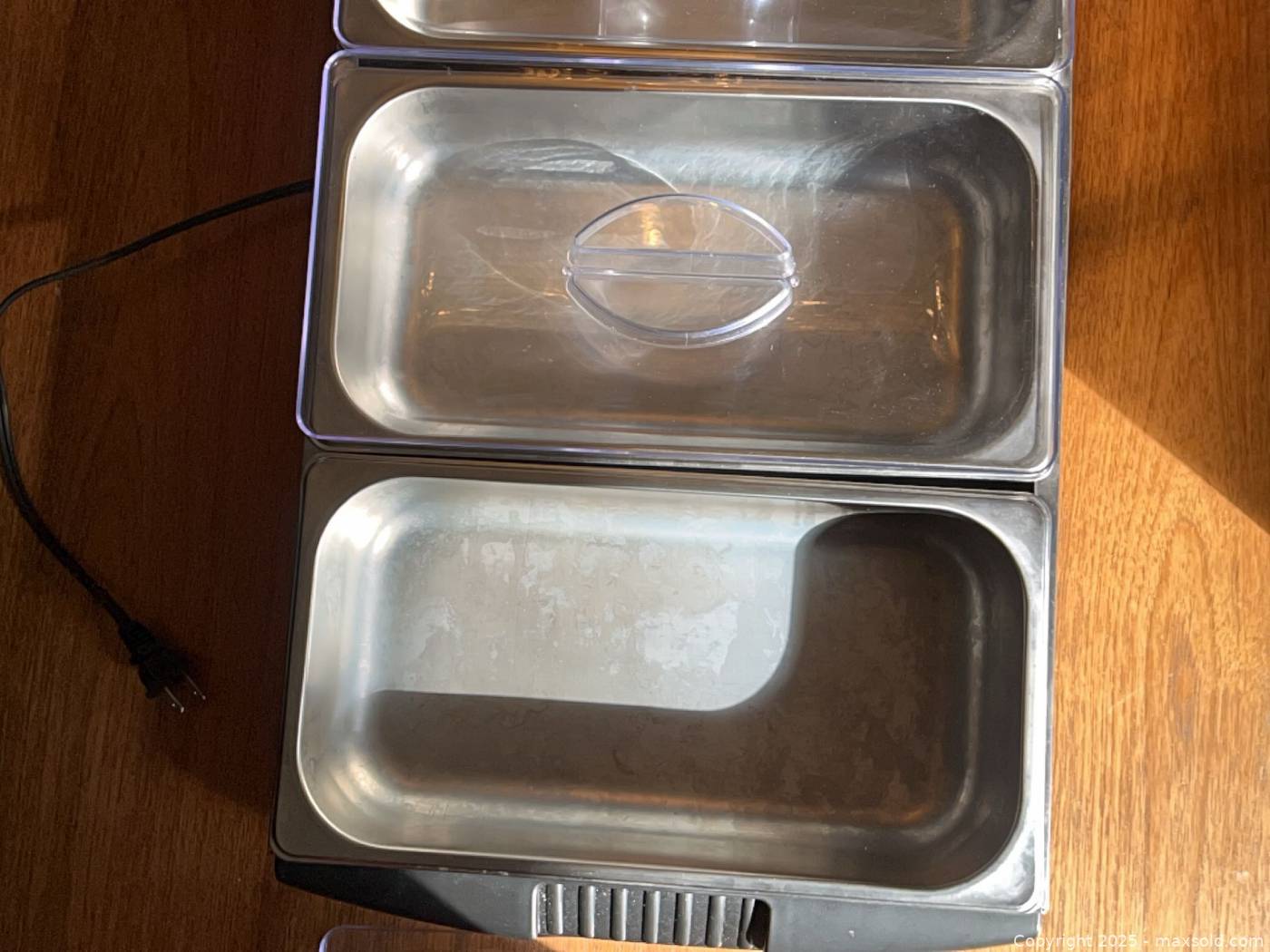 Oster 1970s electric buffet hot plate | Maxsold