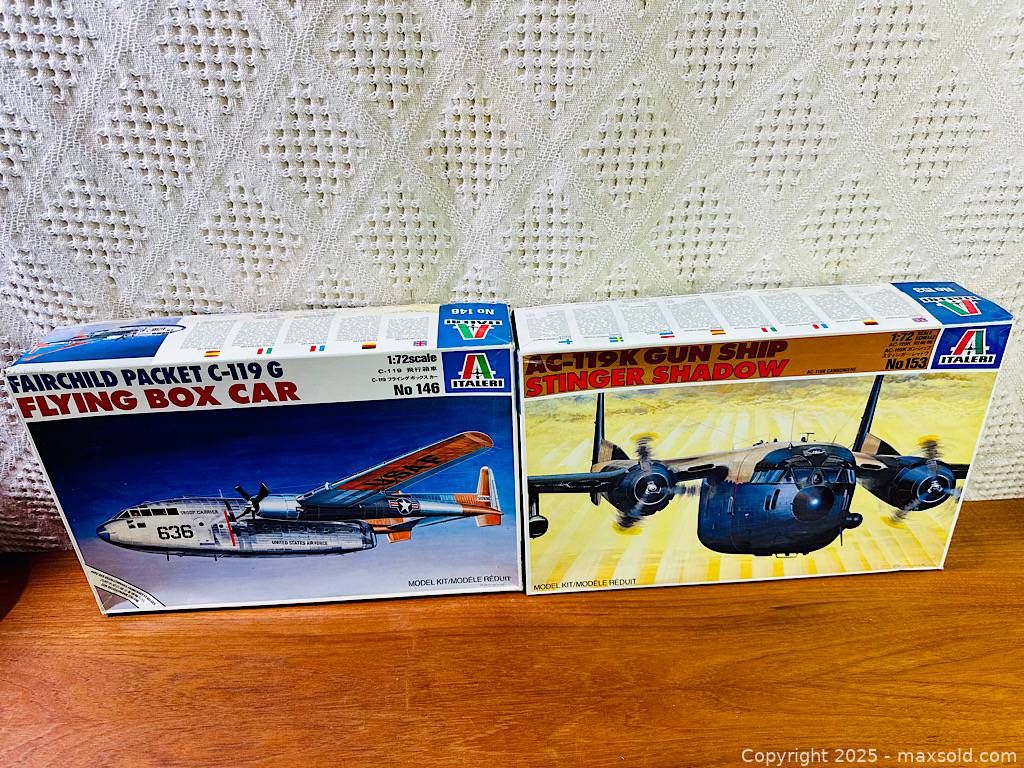 Italeri 1:72 C-119G Flying Box Car & AC-119K Gun Ship kits | Maxsold