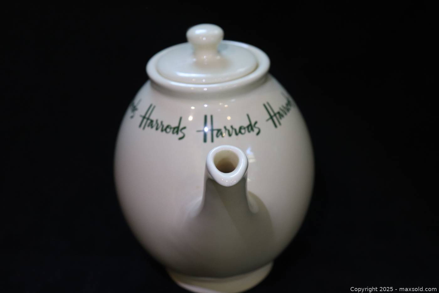 Harrods cream ceramic teapot 7" | Maxsold