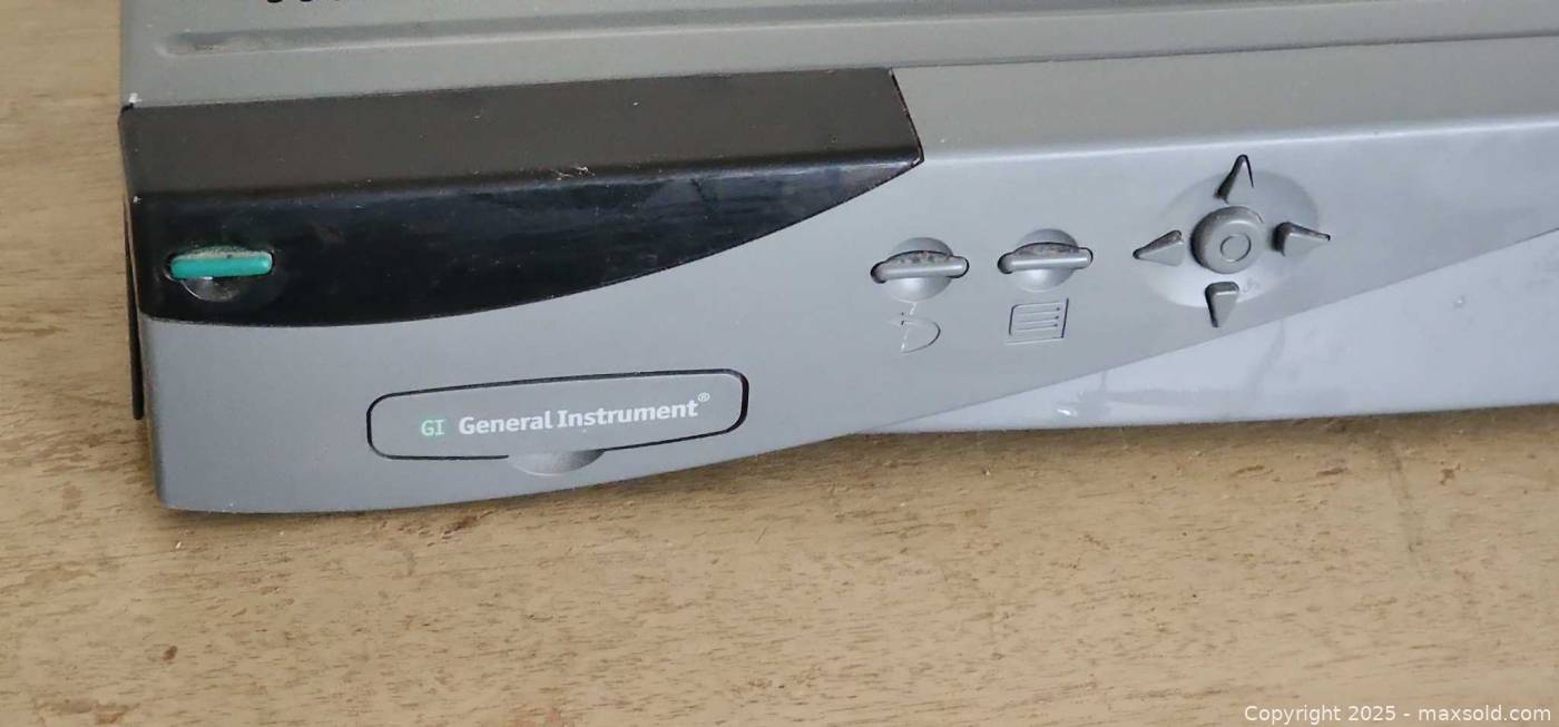 General Instrument Star Choice satellite receiver | Maxsold