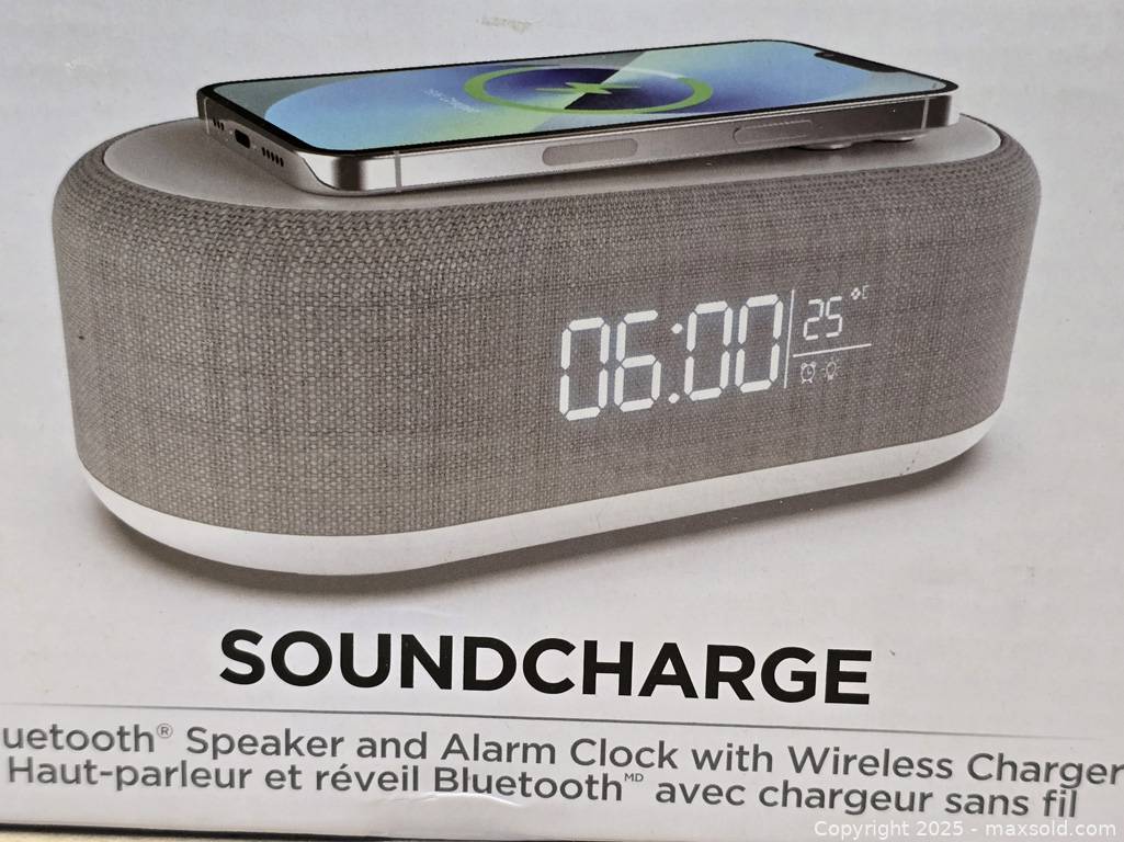 Merkury Innovations SoundCharge Bluetooth speaker alarm clock with ...