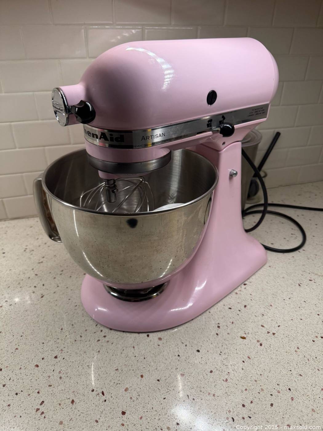 Pink KitchenAid Artisan stand mixer | Maxsold