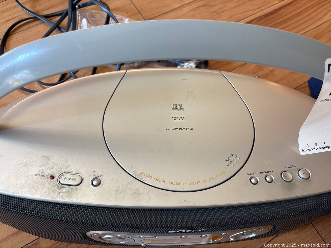 Sony personal audio system with CDs | Maxsold