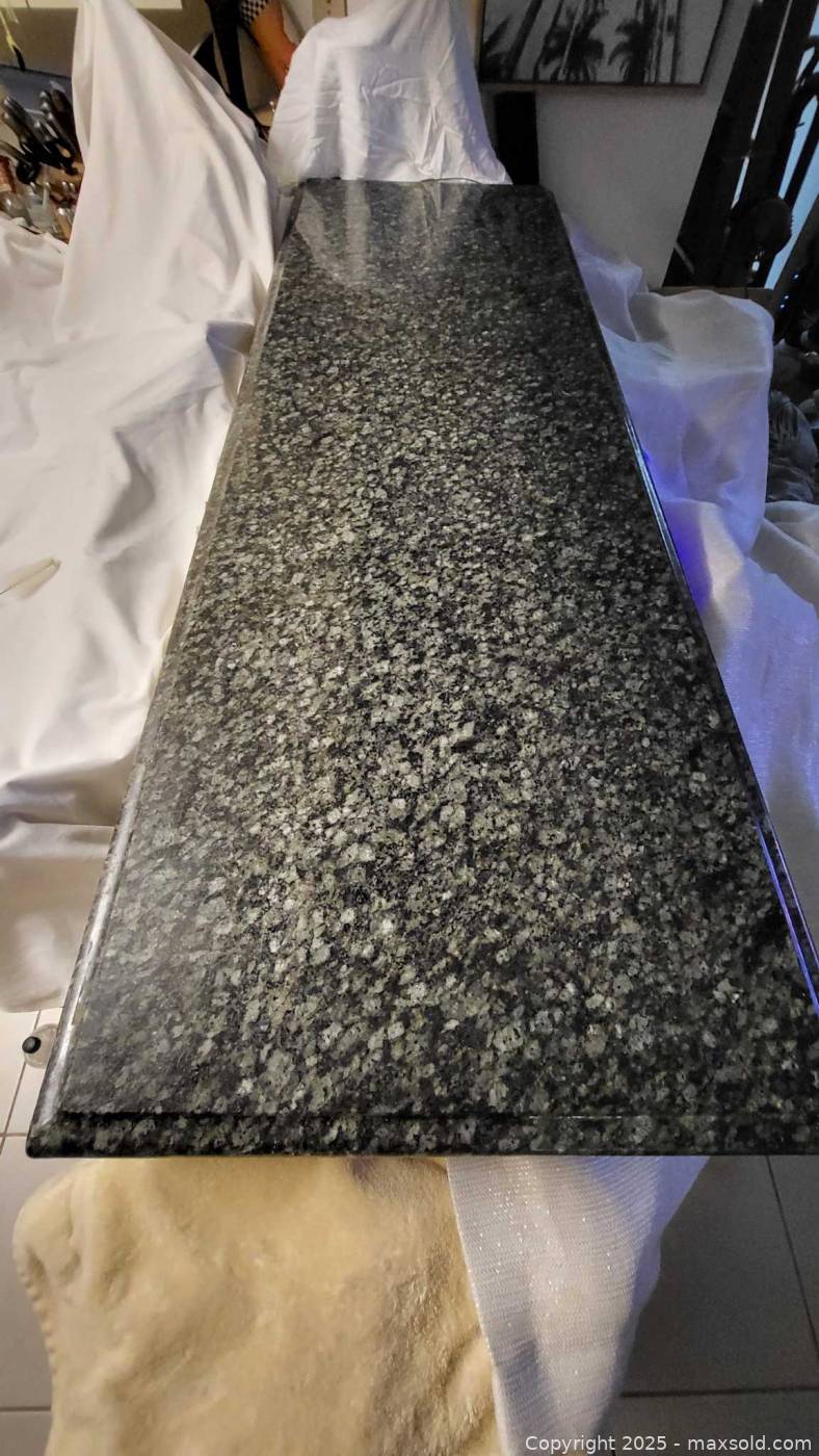 Granite bar countertop slab 72" x 24" x 1.25" | Maxsold