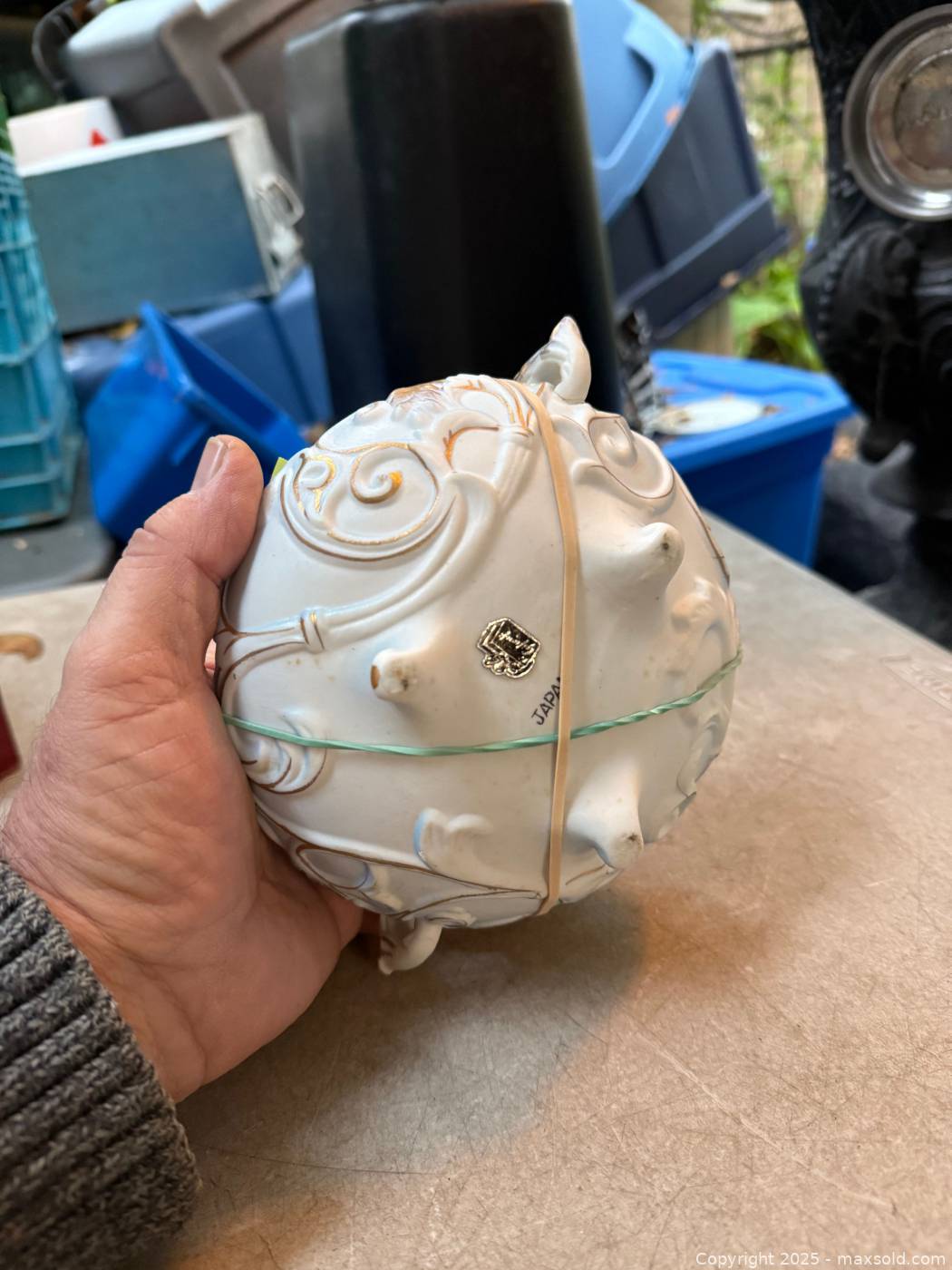 Bisque porcelain lidded candy jar with cherub finial | Maxsold