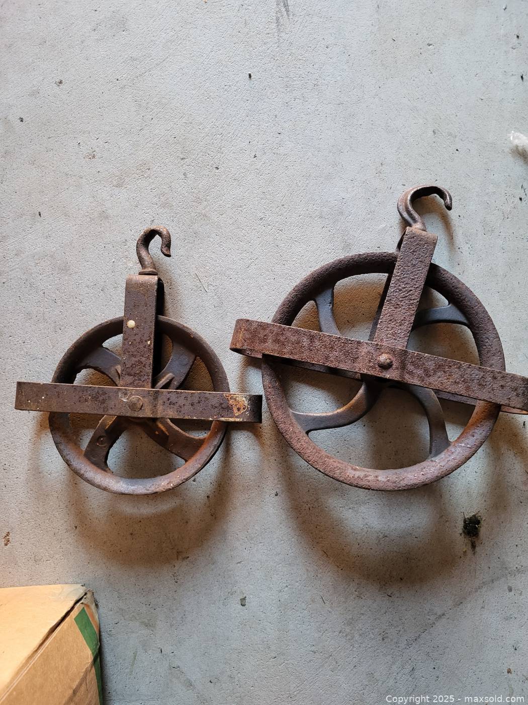 Vintage Cast Iron Barn Pulleys Pair | Maxsold