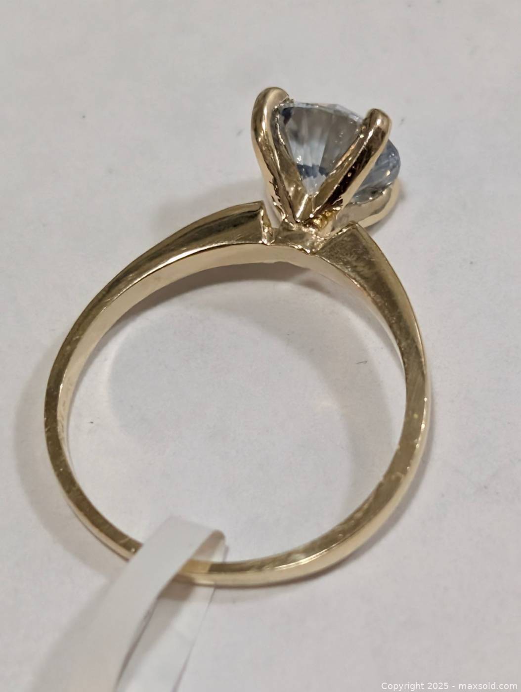 10K Yellow Gold 1.65ct Lab Diamond Ring Size 6 | Maxsold